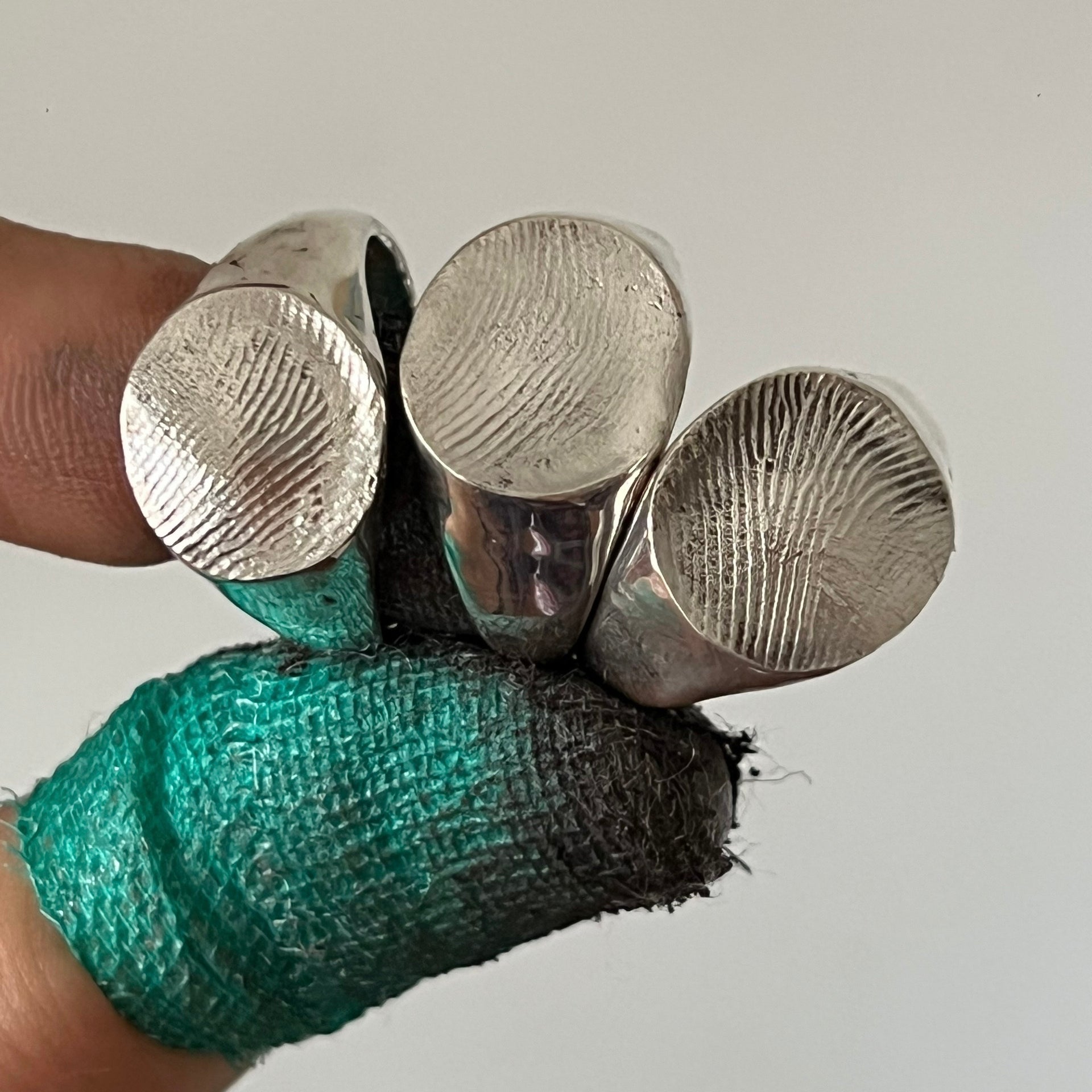 IMPRINT SIGNET RING - SILVER – TIANA TATNELL